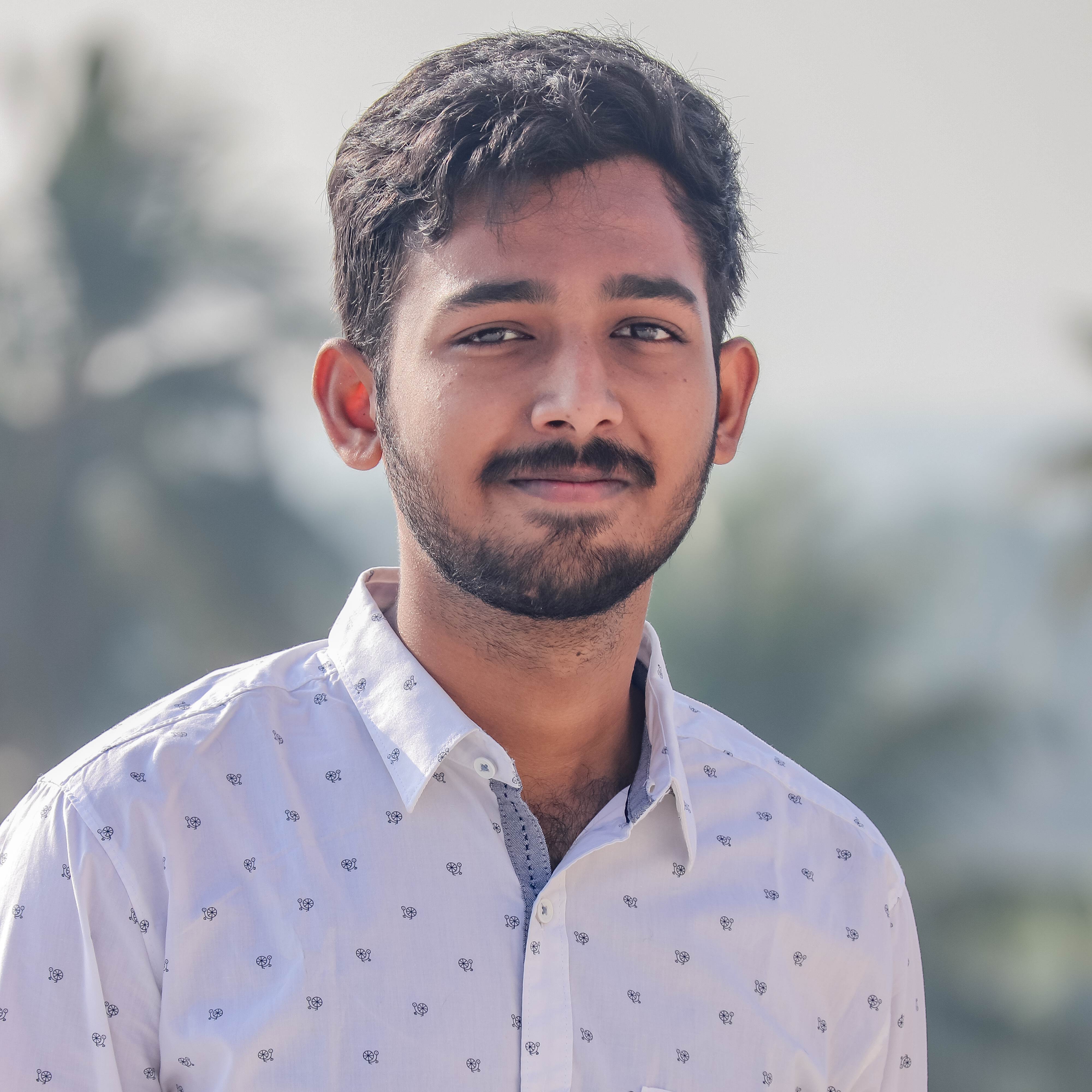Madhan Kumar | Software Developer Student Mentor